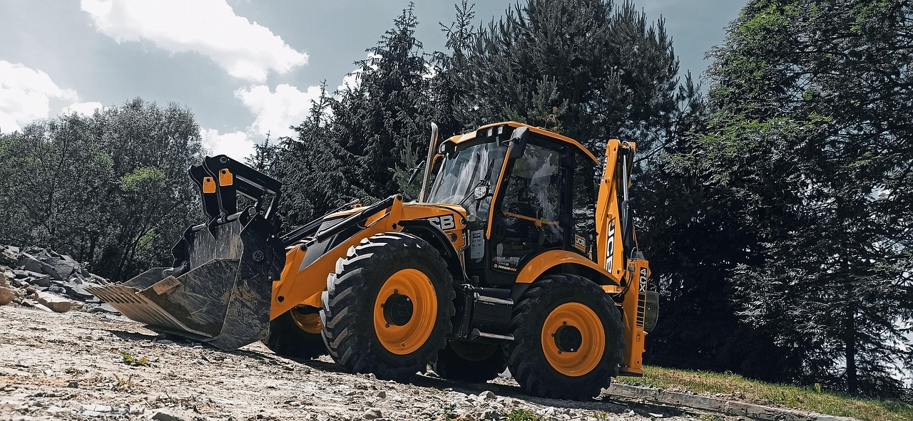 Backhoe Rental in KL & Selangor | Hire Mini Backhoe